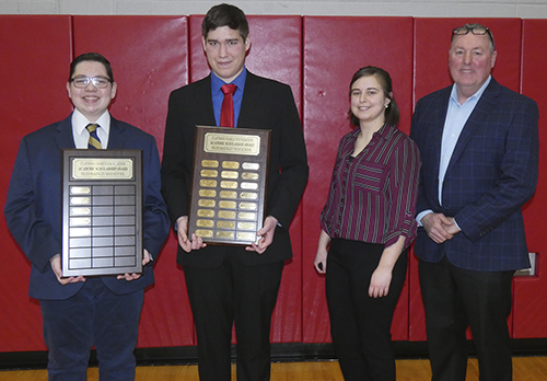 3 from Niles earn scholarships | News, Sports, Jobs - Tribune Chronicle